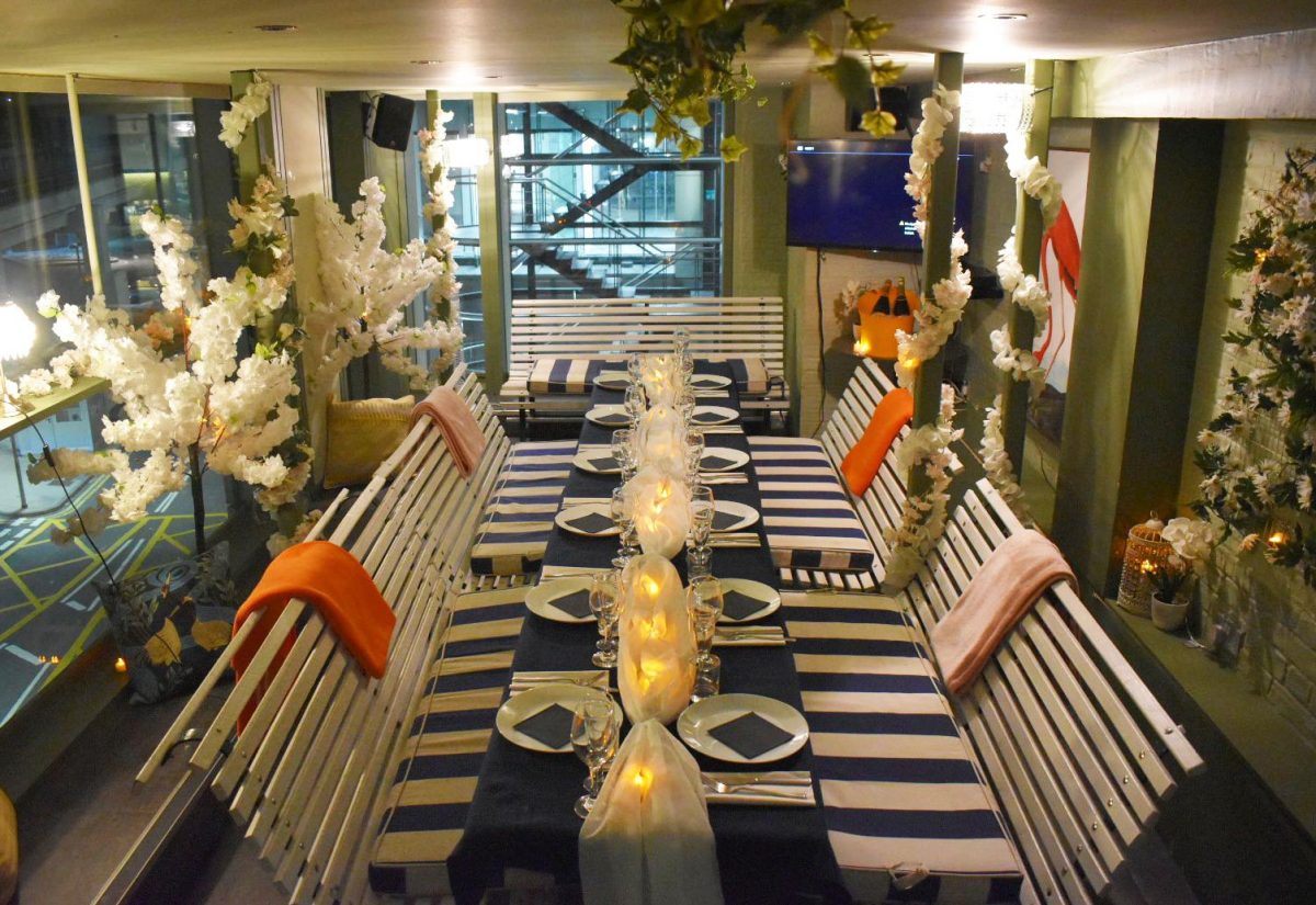 Gallery - HUCKSTER London | Cocktail, burgers, dance & making people happy