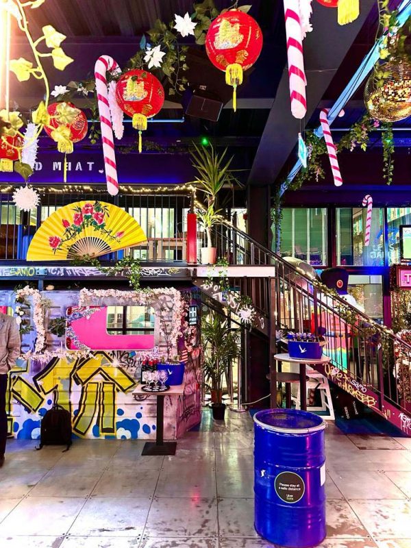 Gallery - HUCKSTER London | Cocktails, burgers, dance & making people happy